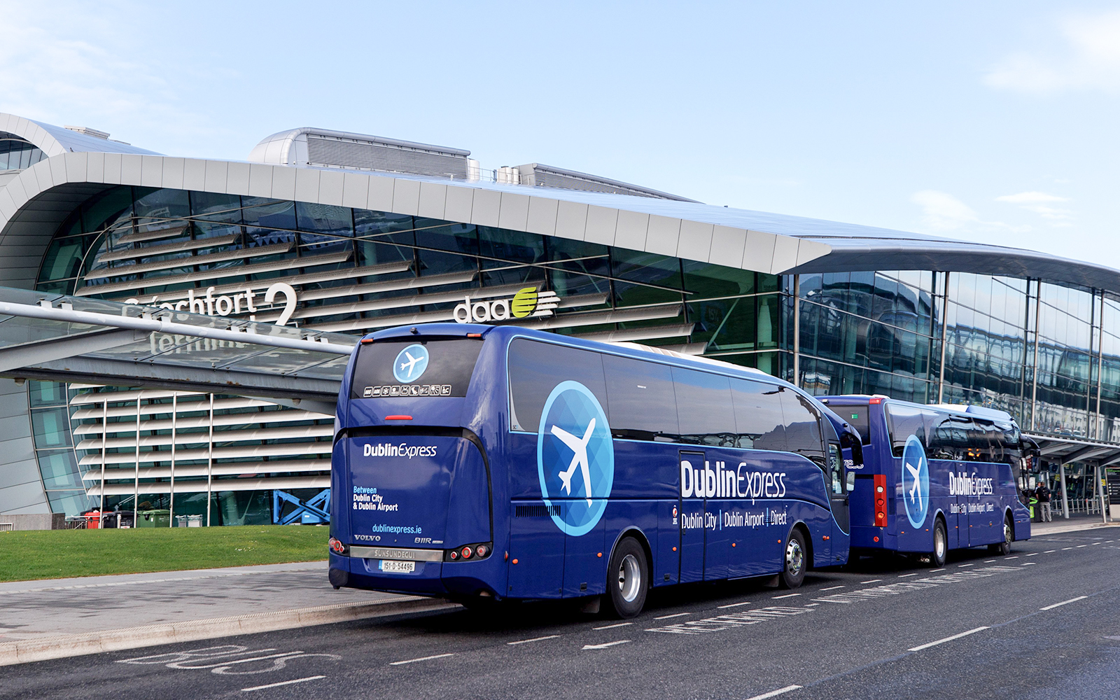 24x7 Dublin Airport Transfers | Best Prices, Wifi