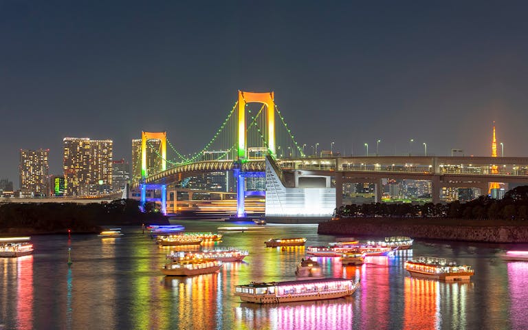 Yakatabune Dinner Cruise Tokyo | 10-Course Meal | Book Now!