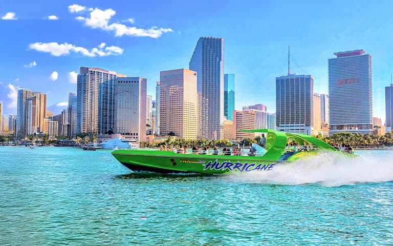 Book a Thrilling Speedboat Guided Tour in Miami