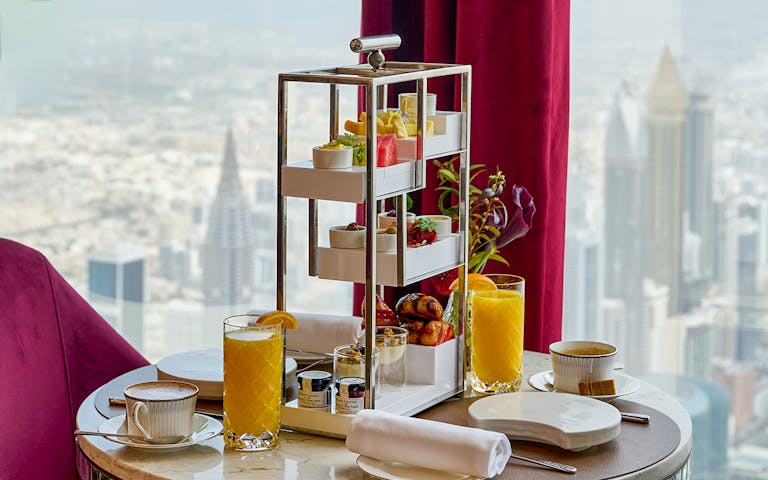Cena en el Burj Khalifa | Té, almuerzo o desayuno At.mosphere