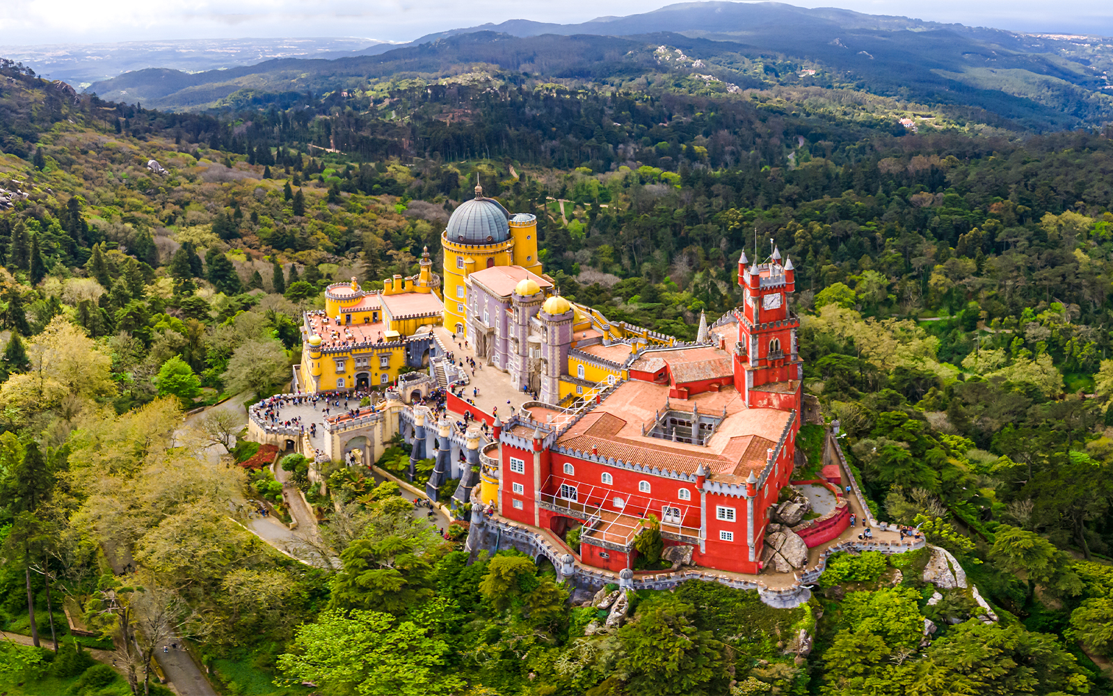 Disover Pena Park | Lush Green Garden in Pena Palace