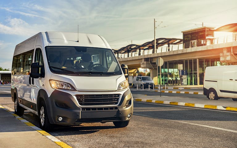 Book Shared Transfer to Dubai Attractions | Best Prices