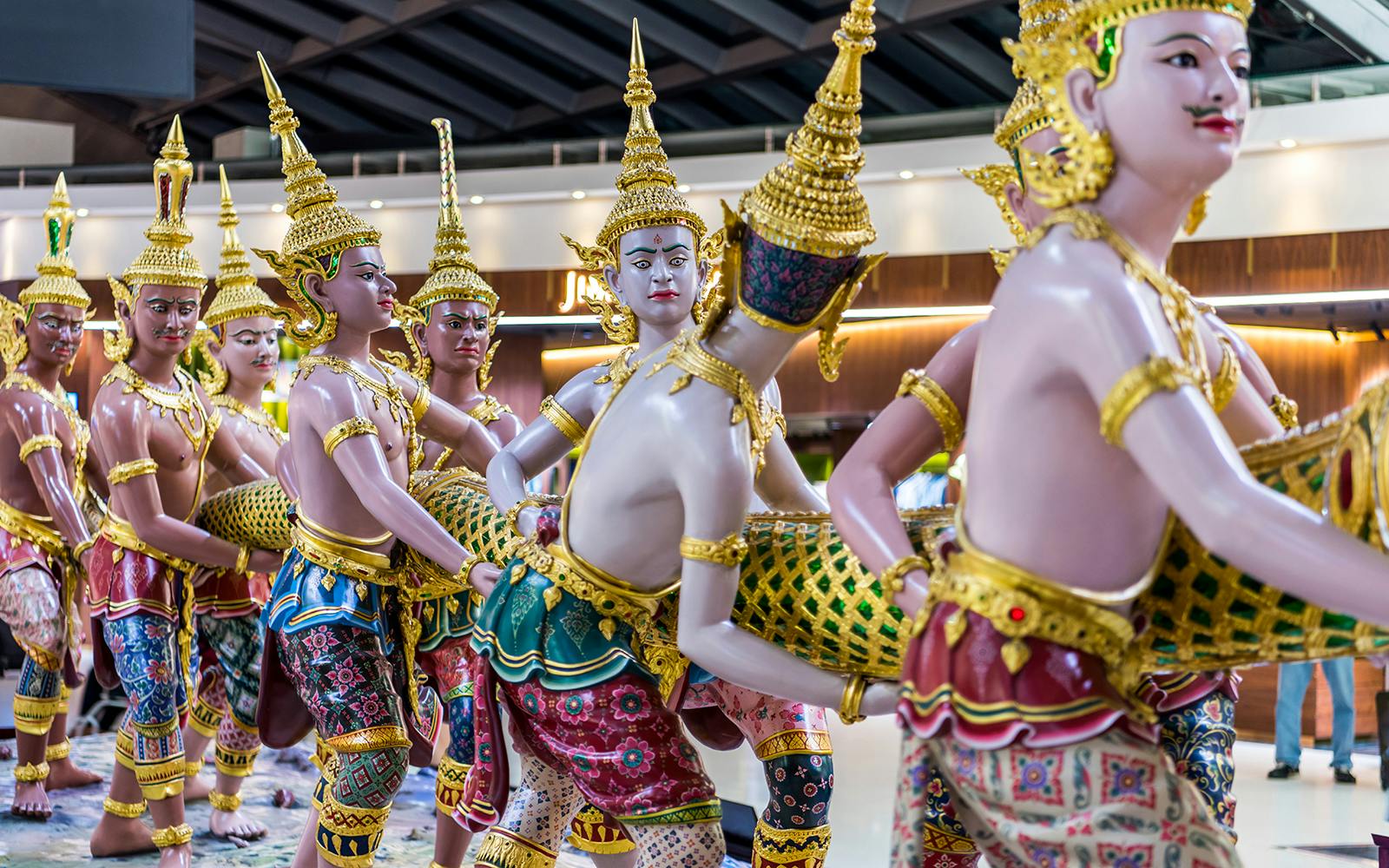 Bangkok Transportation Services