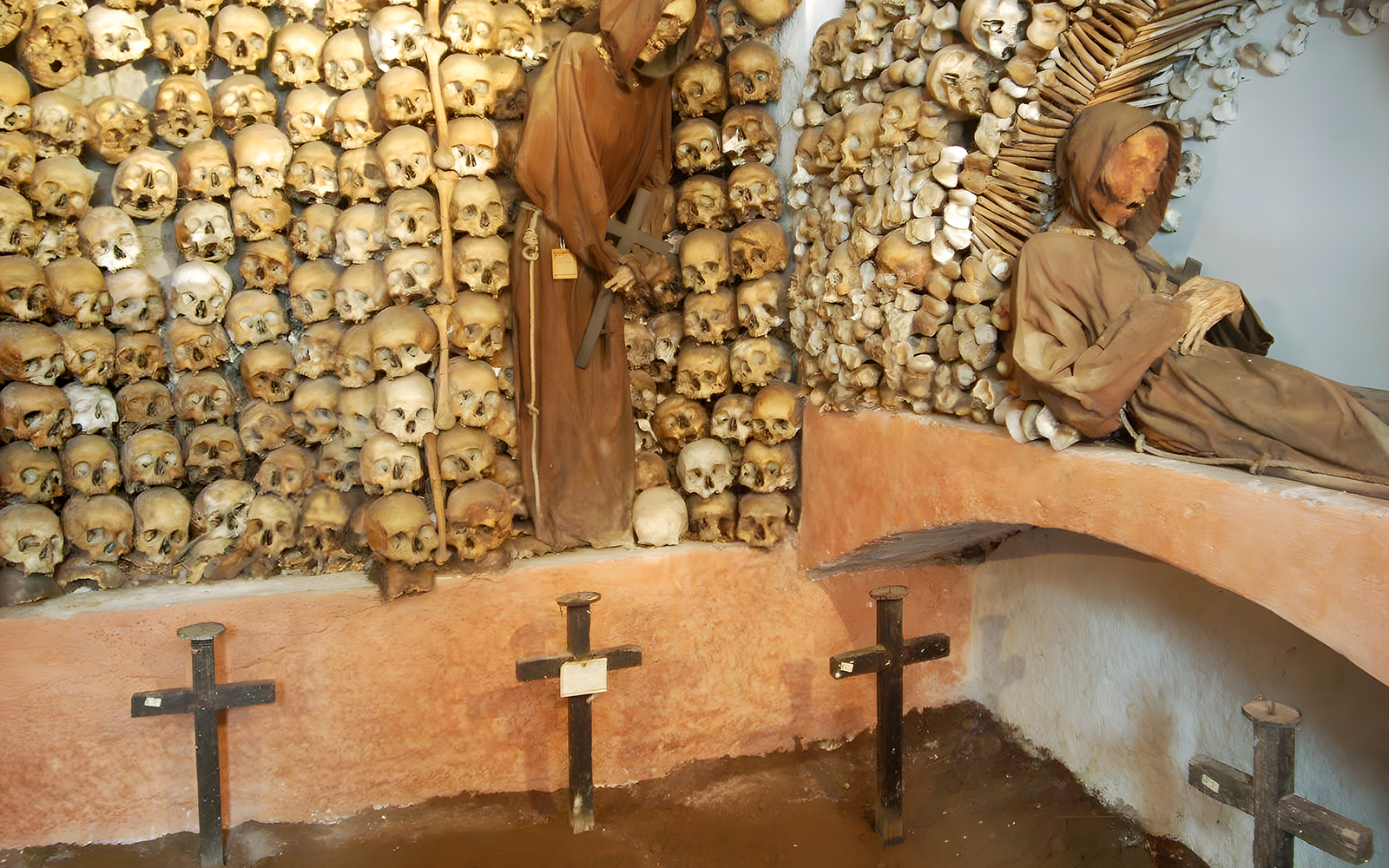 Explore Roman Catacombs | Top-Rated Tours with Transfer Options
