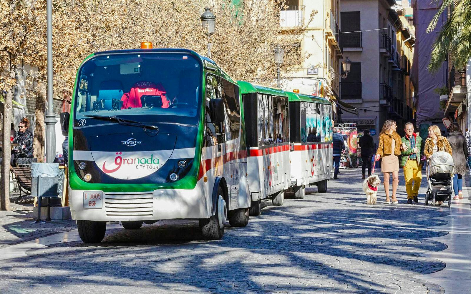 Granada Hop On Hop Off Bus Tours | Renowned Sites