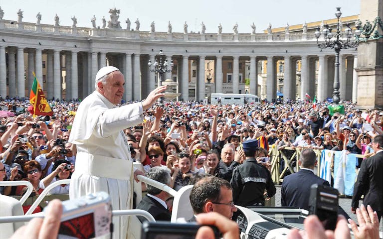 Vatican Papal Audience | Guaranteed Seats St. Peter's Square