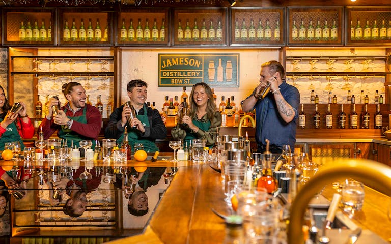 Jameson Cocktail Class I 3 Jameson Cocktails