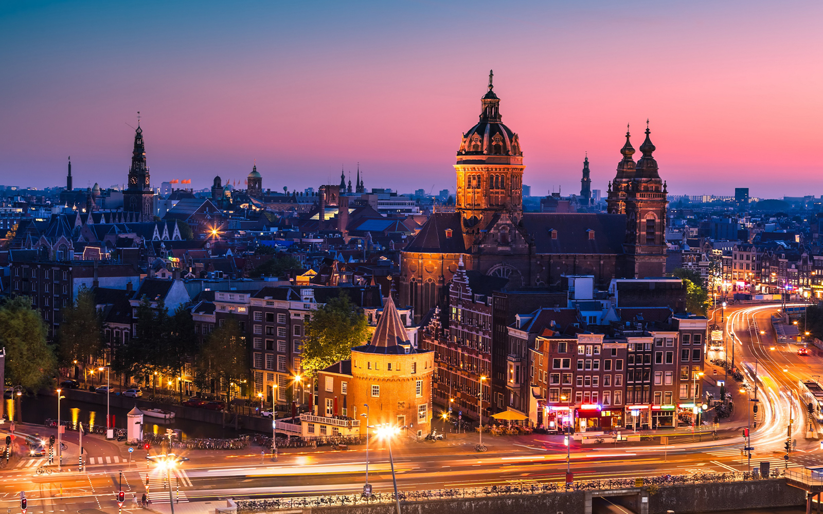 Evening Cruise Amsterdam | Romantic Canal Experience