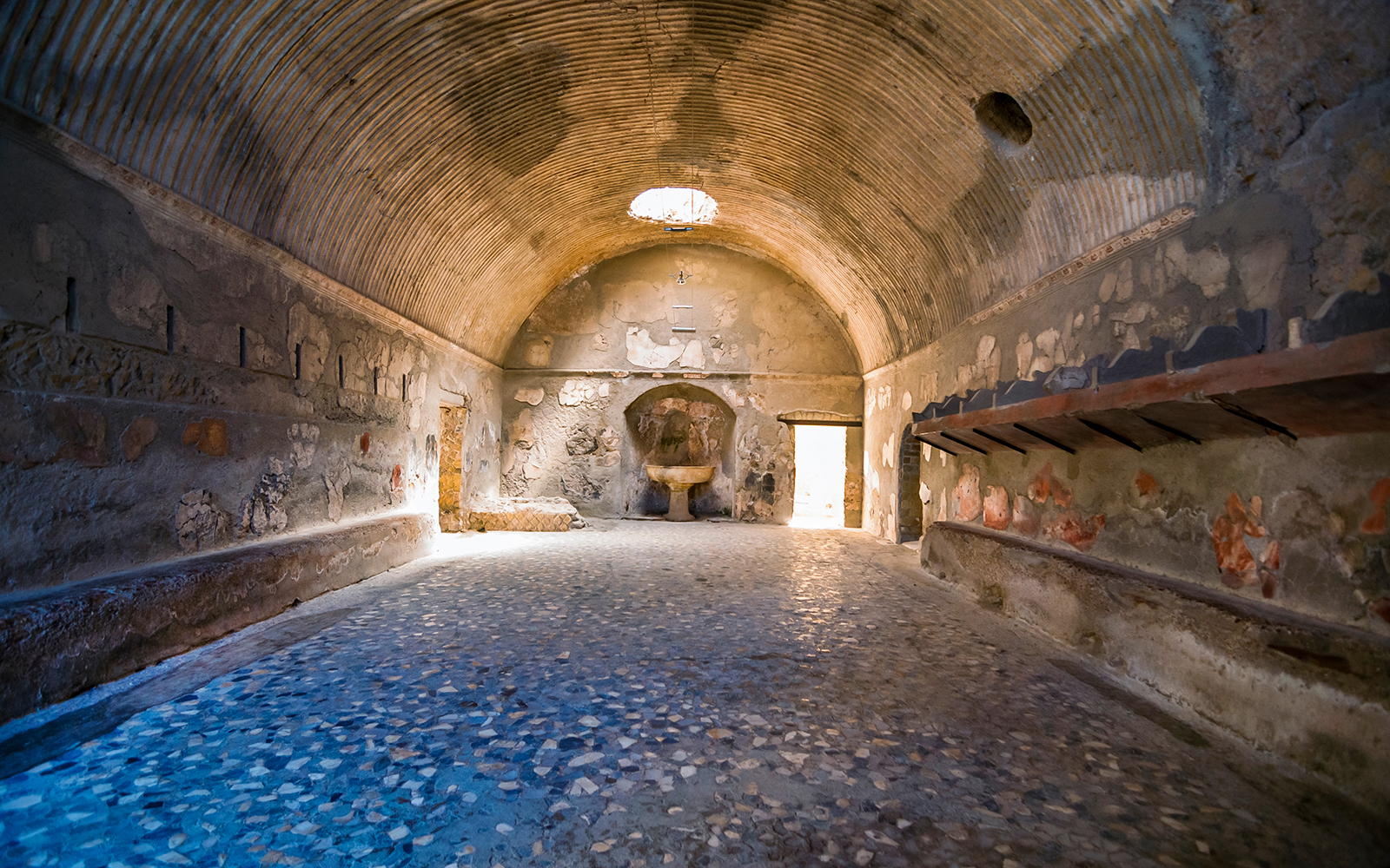 Réservez des billets pour Herculanum | Accès coupe-file et visites guidées