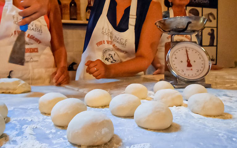 Clase para hacer pasta y helado en Florencia