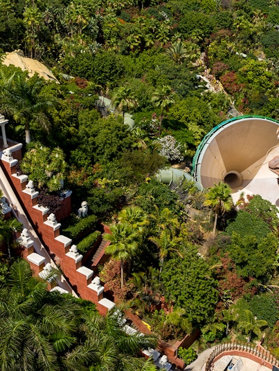 Siam Park Tower of Power: The World's Tallest and Fastest Water Slide Siam Park Tower of Power: The World's Tallest and Fastest Water Slide