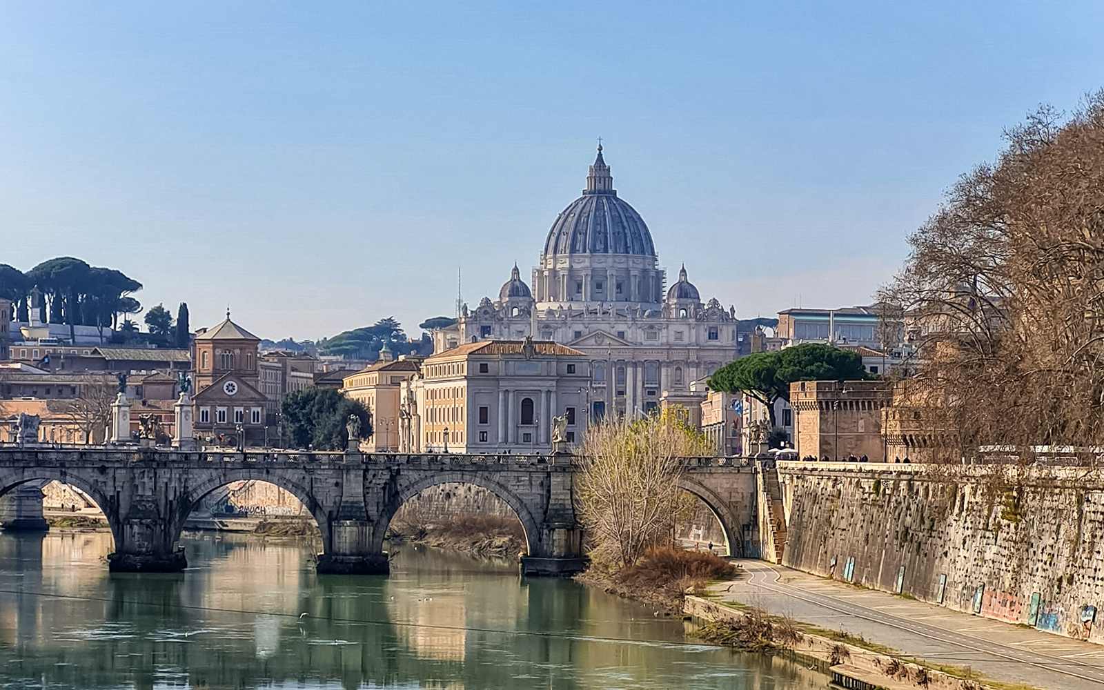 Vatican Grottoes Tour: Explore the Papal Tombs
