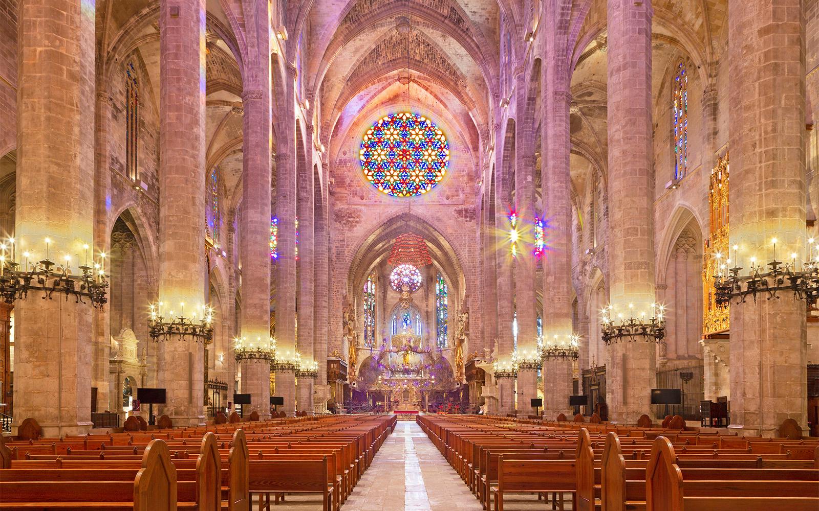 Visit Palma Cathedral in Mallorca | Comprehensive Guide