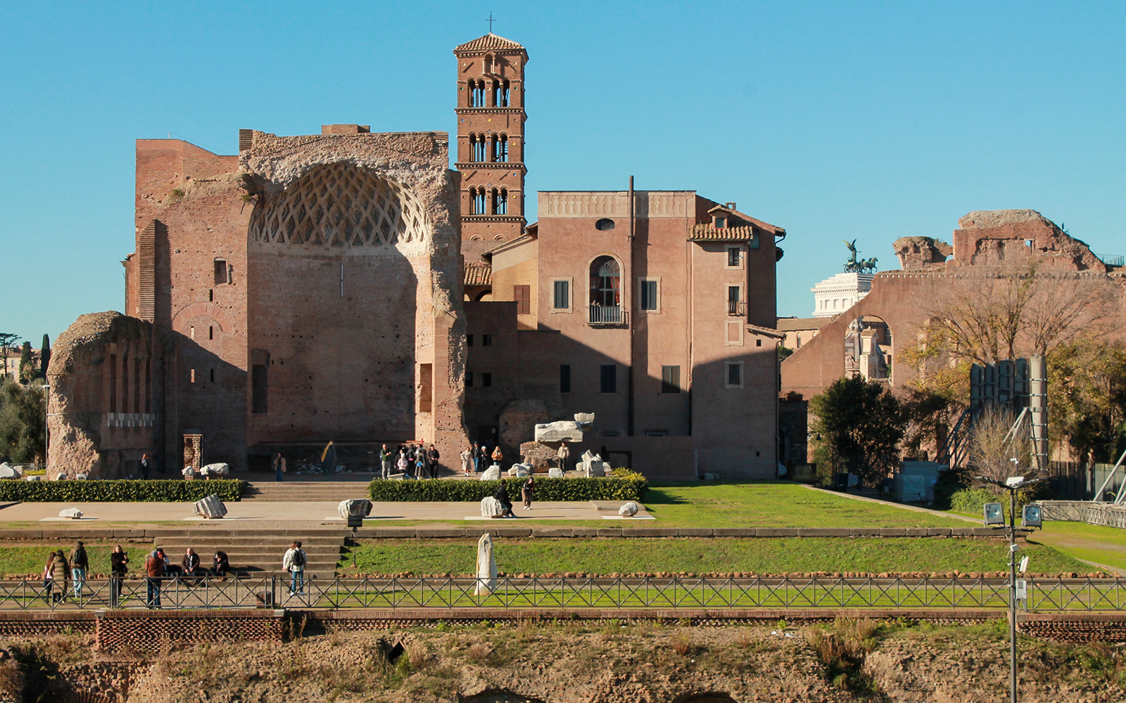 Book Guided Tours in Rome 2024 | Immersive Tours & Must-See Attractions