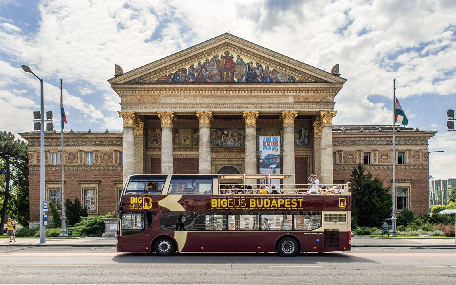 Big Bus Budapest Hop-on Hop-off Bus Tours