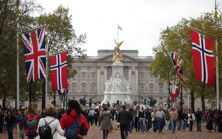 Buckingham Palace Timings | Opening Hours, Closing Hours, Best Time To ... Buckingham Palace Timings | Opening Hours, Closing Hours, Best Time To ...