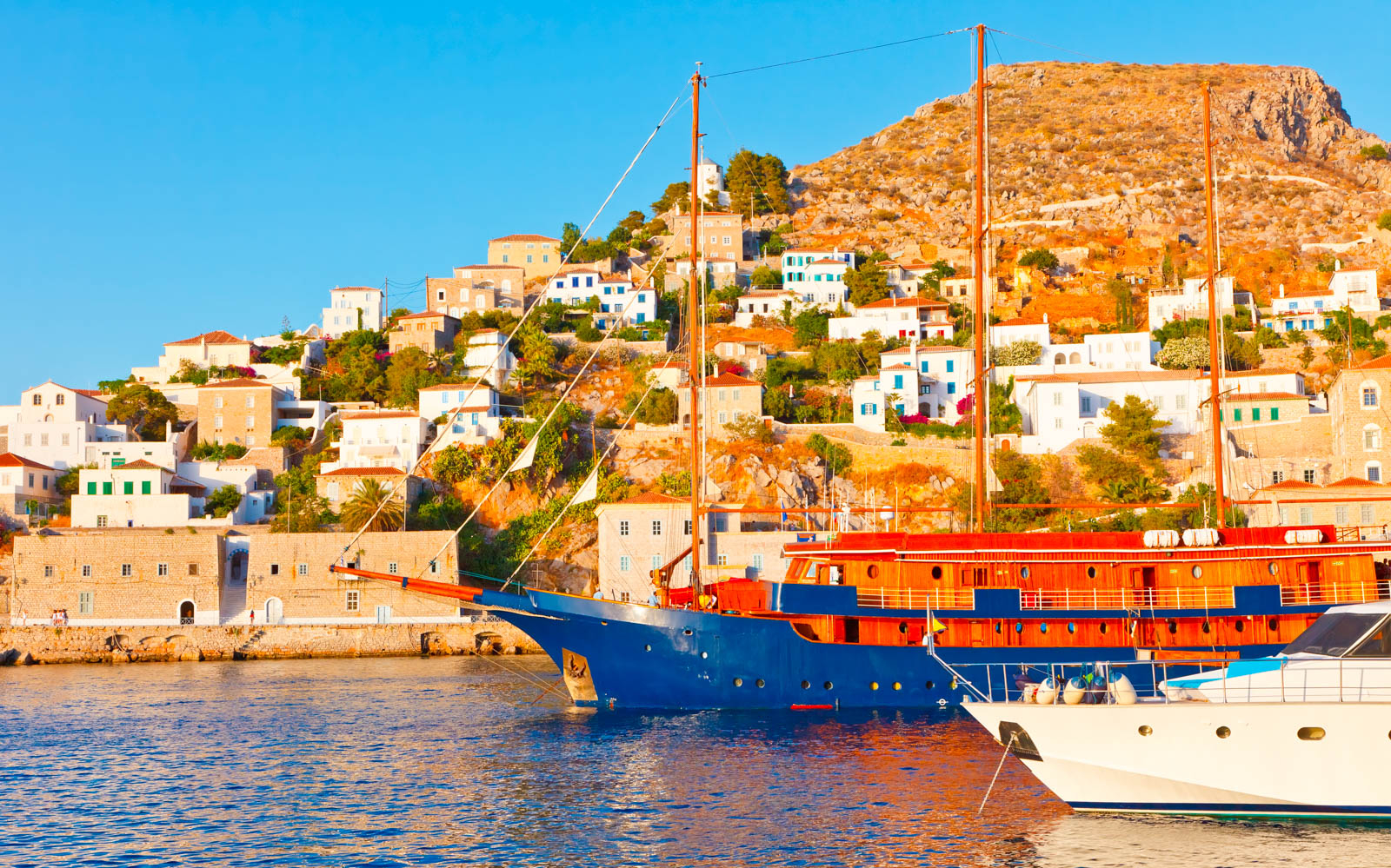 Book a Full-Day Cruise From Athens to Hydra, Poros, and Aegina with Lunch