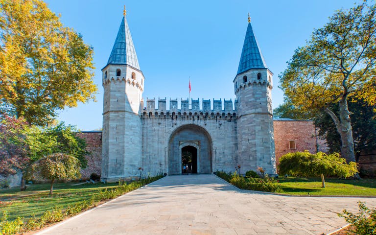 Book Skip-the-Line Topkapi Palace Tickets with Audio Guide | Headout