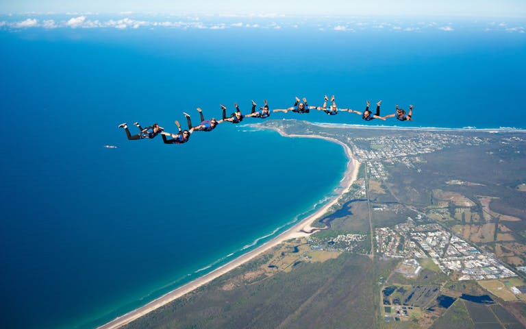 Book Tandem Skydive Byron Bay - 15,000 ft | Headout