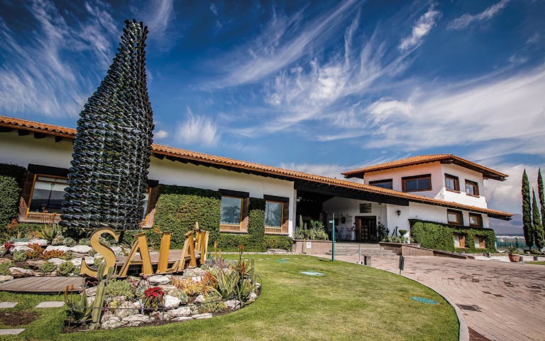 Book a Tour of Peña de Bernal & Wine Cellar in Queretaro [2022]