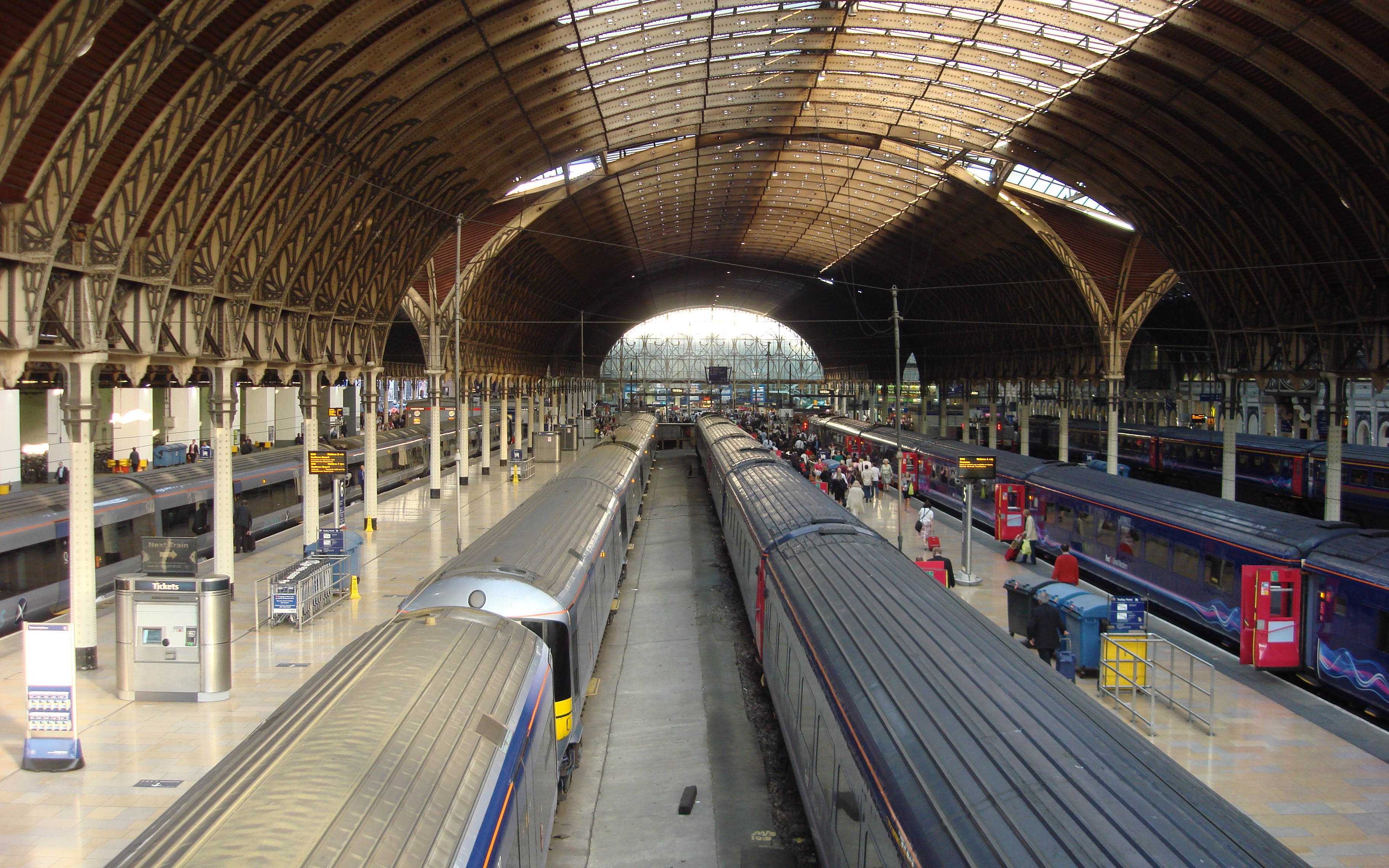 Plan Your Visit to Tower of London | Hours, Location, Tips & More