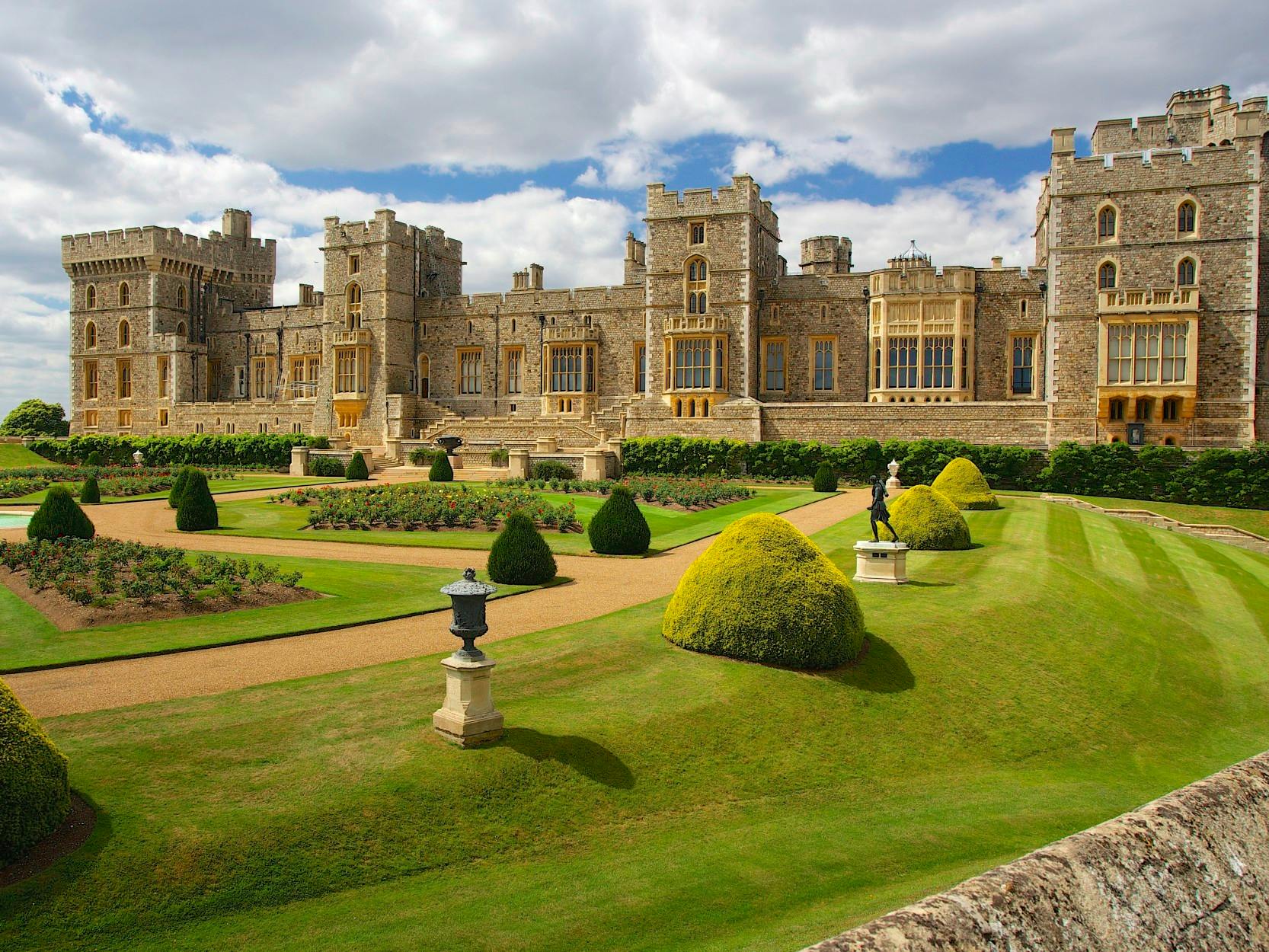 Windsor Castle Tickets, Tours, Deals & Offers