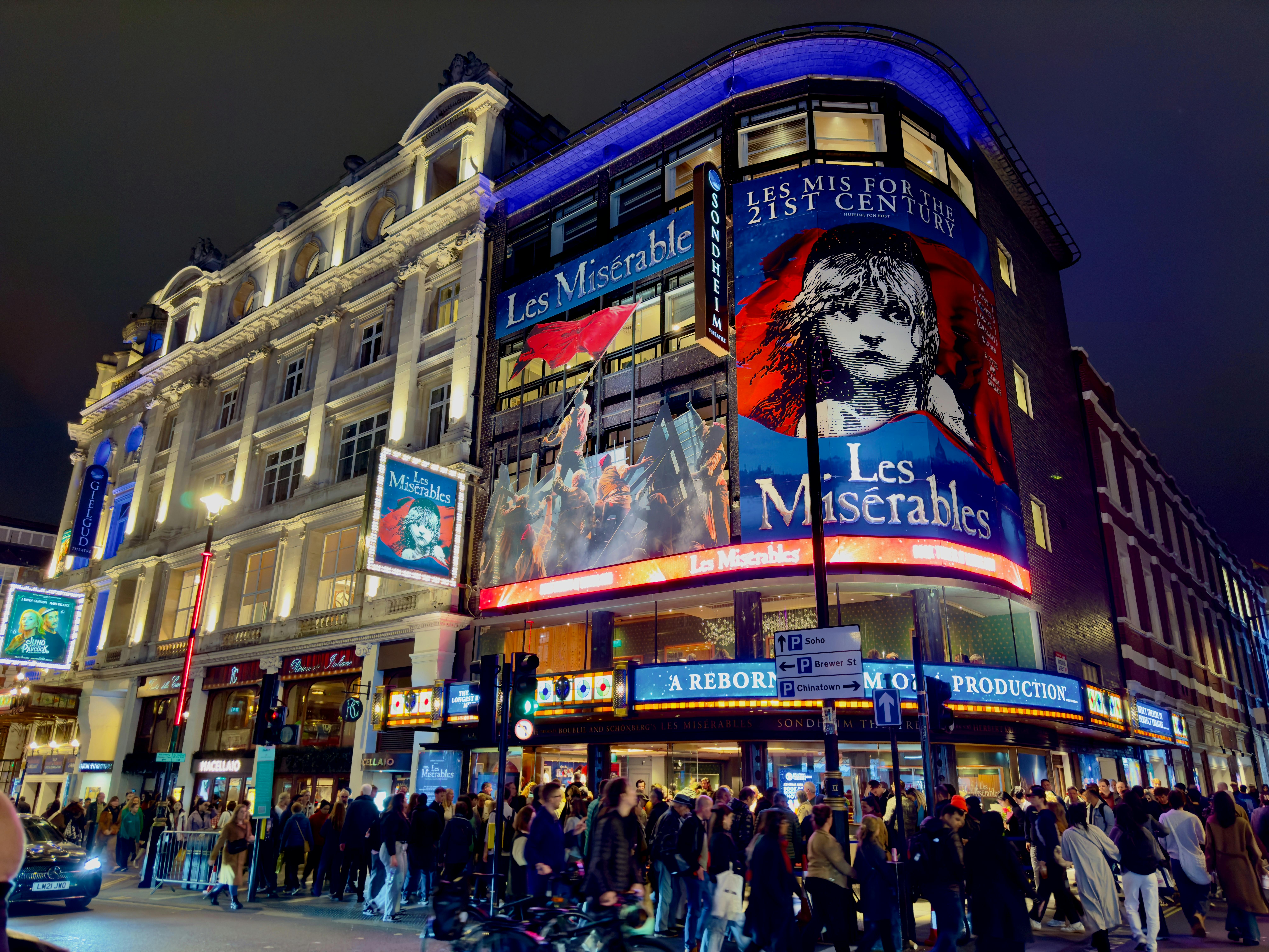 Les Miserables | London Tickets | Sondheim Theatre