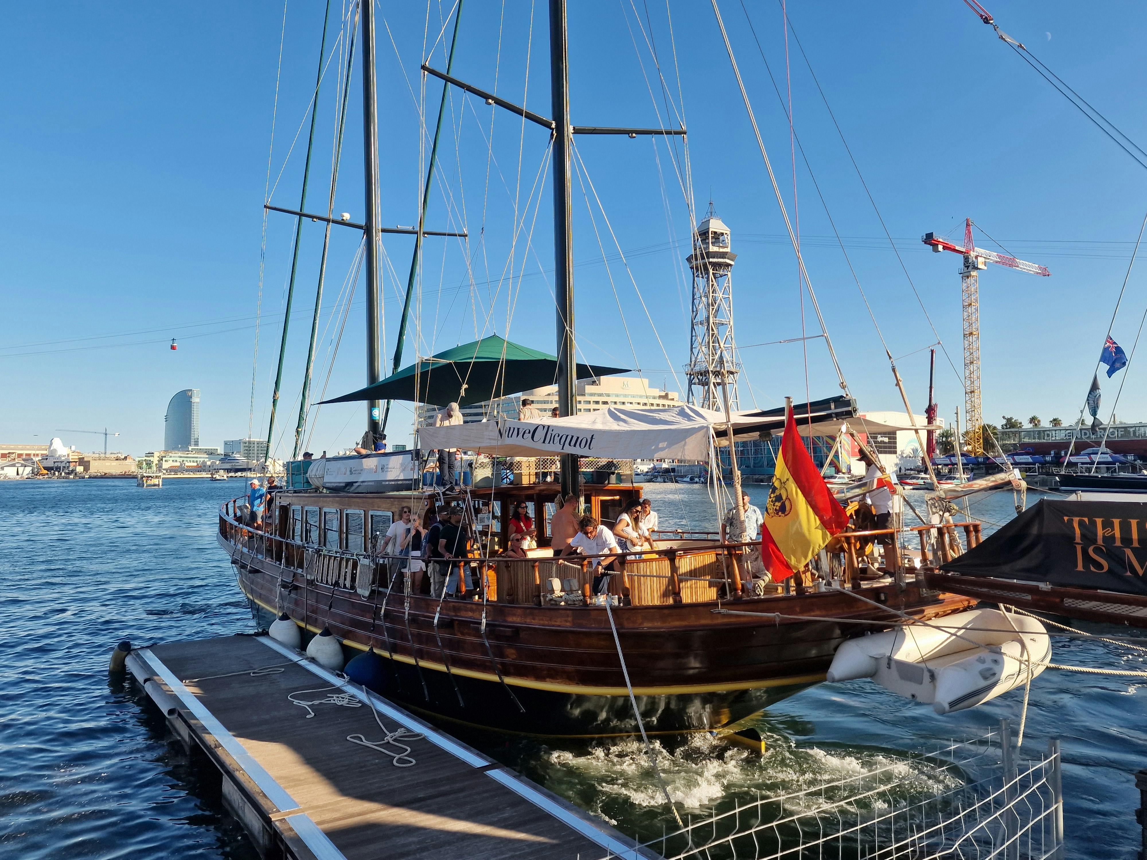 Barcelona Wooden Boat Cruise | Live Music | Eco-friendly