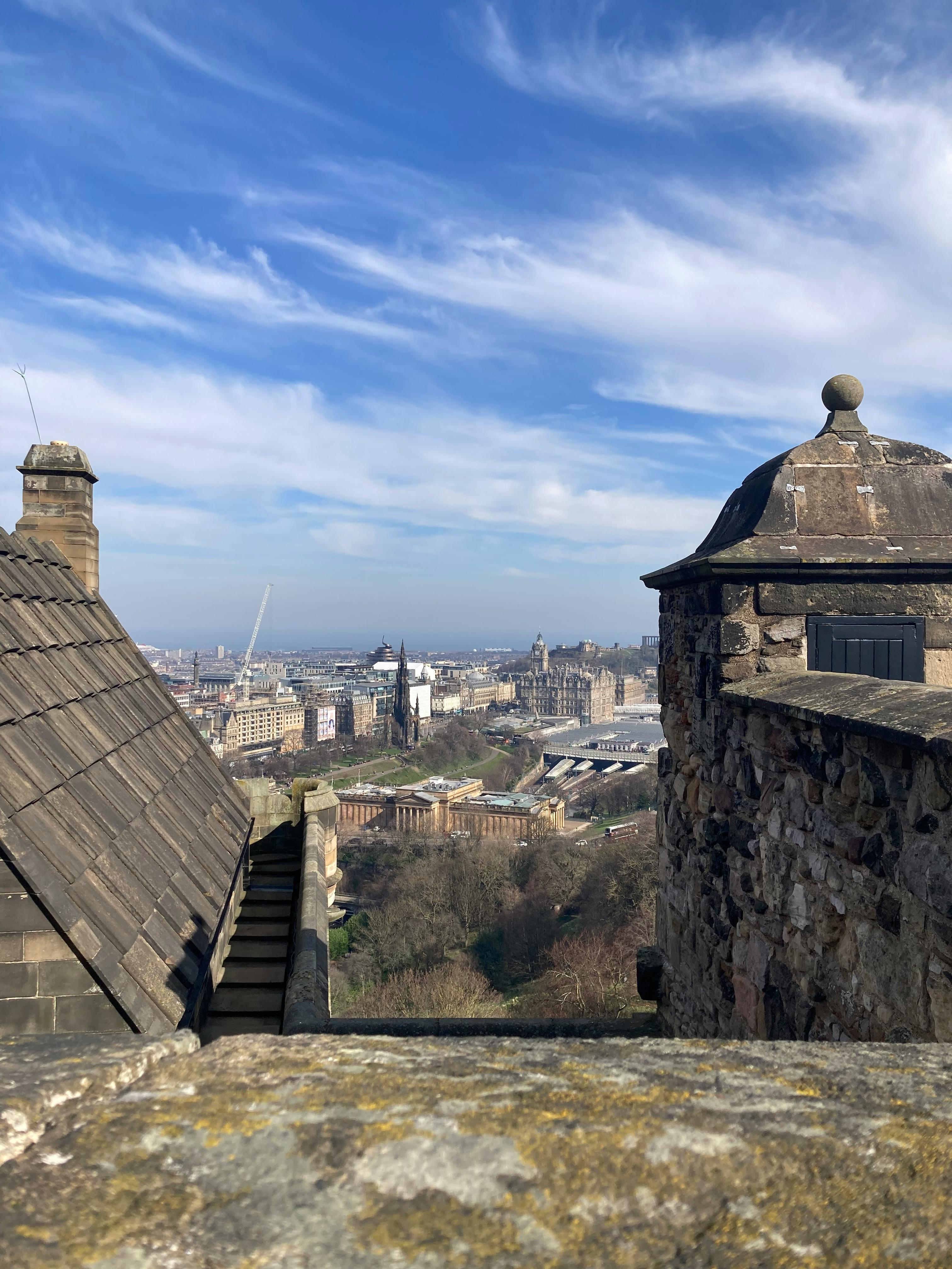 Edinburgh Castle Tickets | Guided Walking Tour & Audioguide