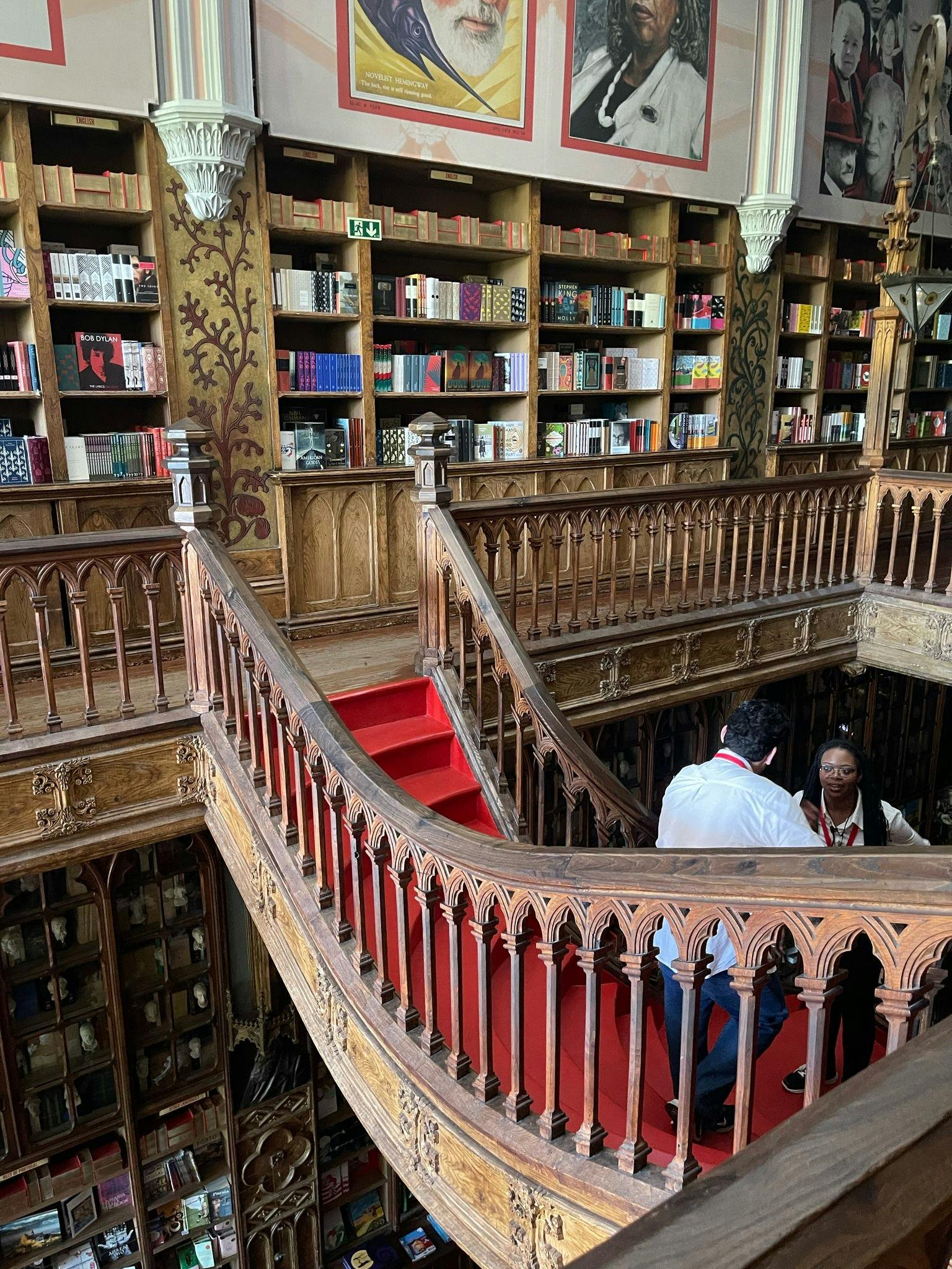 Livraria Lello Tickets | Silver/Gold Voucher + Book