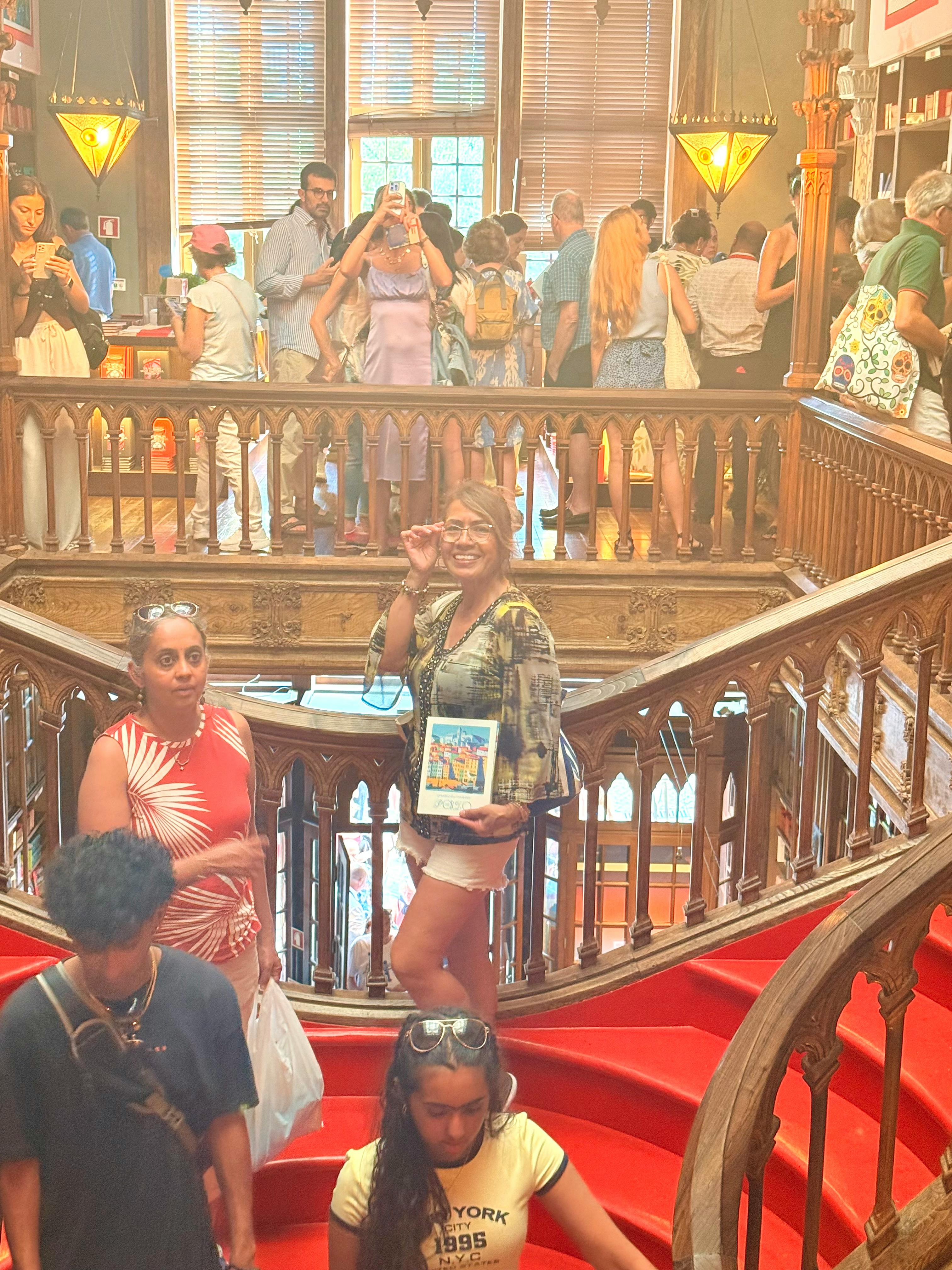 Livraria Lello Tickets | Silver/Gold Voucher + Book